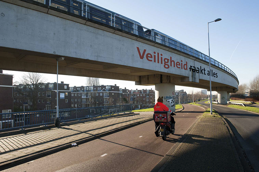 Woonbron – Restraum · An interactive studio on the border of design ...